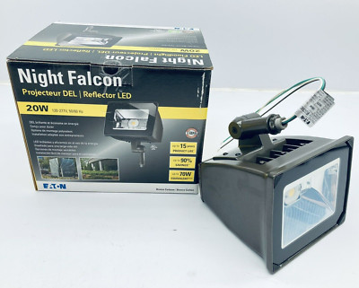 EATON LUMARK NFFLD-S-C70-KNC-UNV NIGHT FALCON LED FLOODLIGHT 20W 2500LM ...