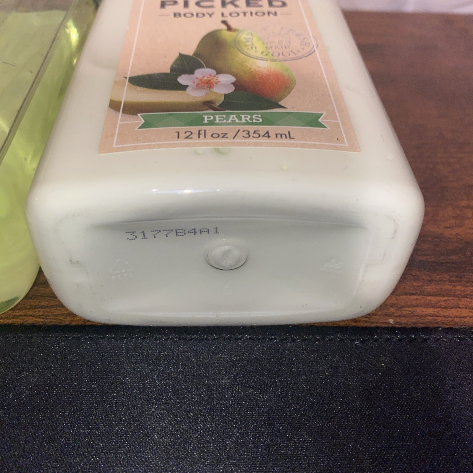 Bath & Body Works Fresh Picked Pears Lotion 12oz for sale online | eBay