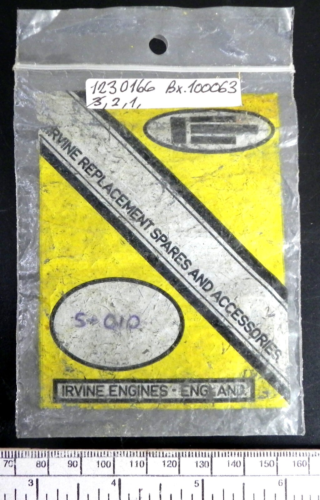 IRVINE ENGINES pièce N° : S-010 chemin de roulement avant | eBay