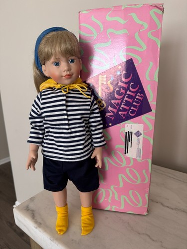 Magic Attic Club Doll "Alison" Blue Eyes and Blonde Hair Original Box ...