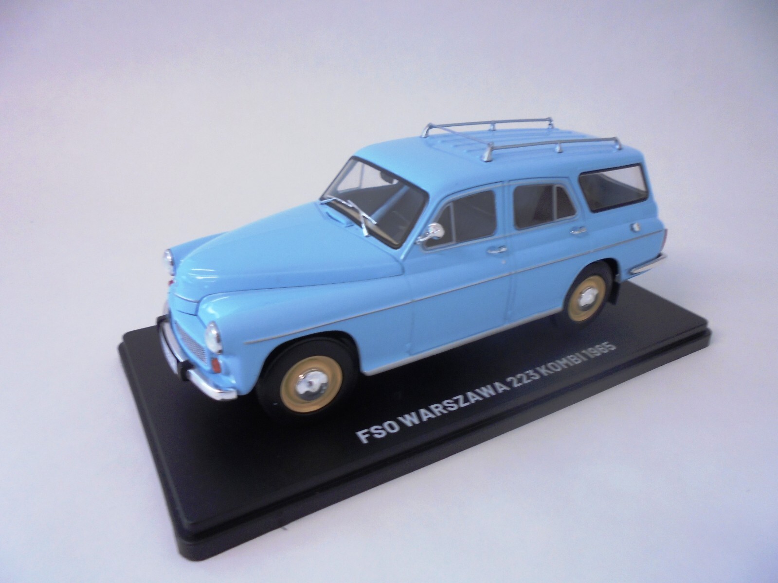 FSO WARSZAWA 223 Kombi (1965) - 1:24 Hachette Collection Diecast model ...