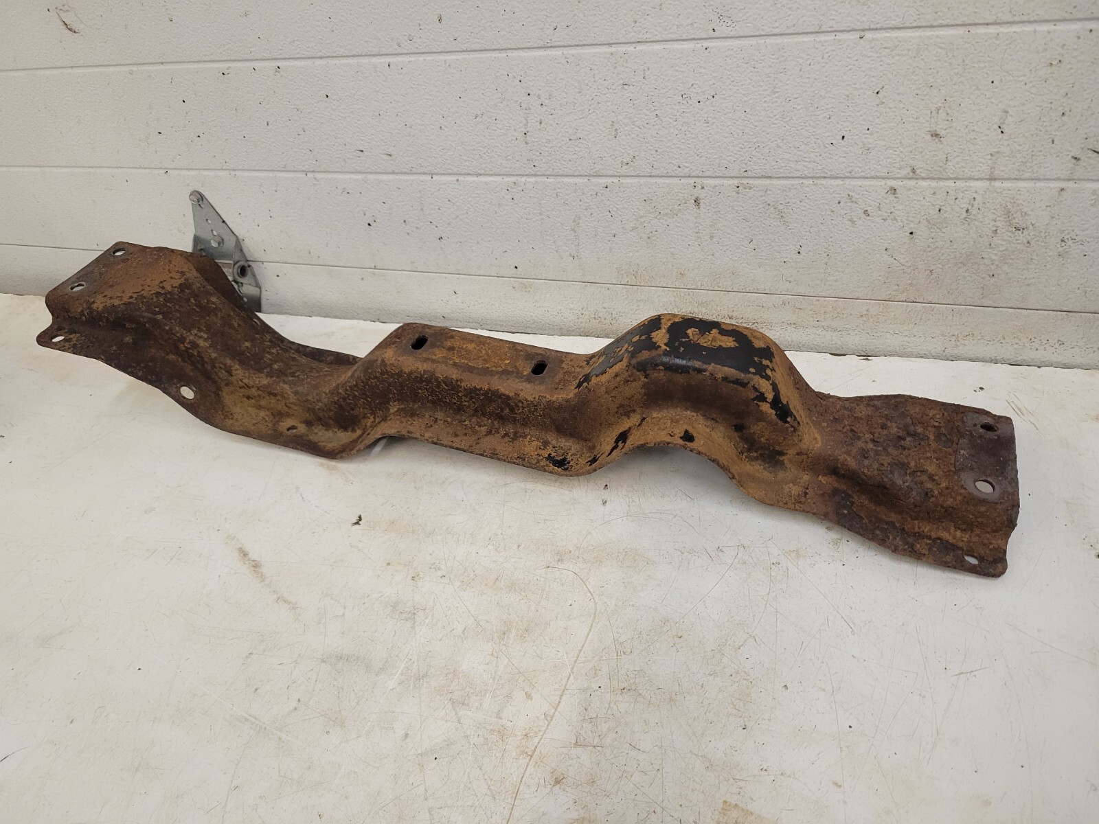 FRAME CROSSMEMBER TRANSMISSION CHEVY GMC 4X4 TRUCK 73-87 K10 K20 K5 ...