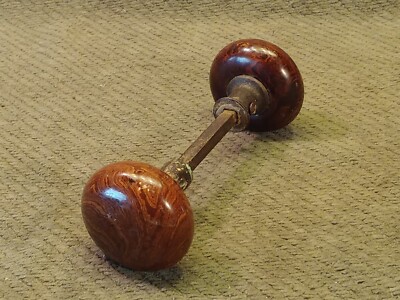 Door Knobs & Handles - Antique Wooden Door