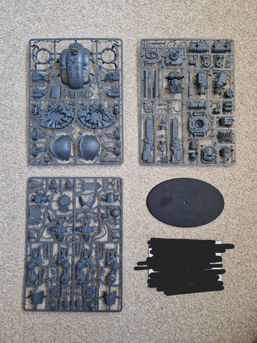 Imperial Knight Errant / Paladin Warhammer 40k NOS with base | eBay
