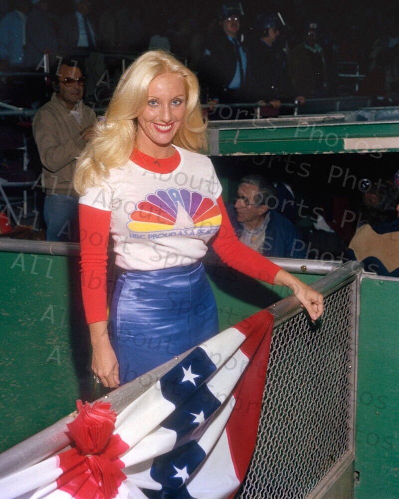 Morganna Mirabilia Morgana CrossStitchWorld