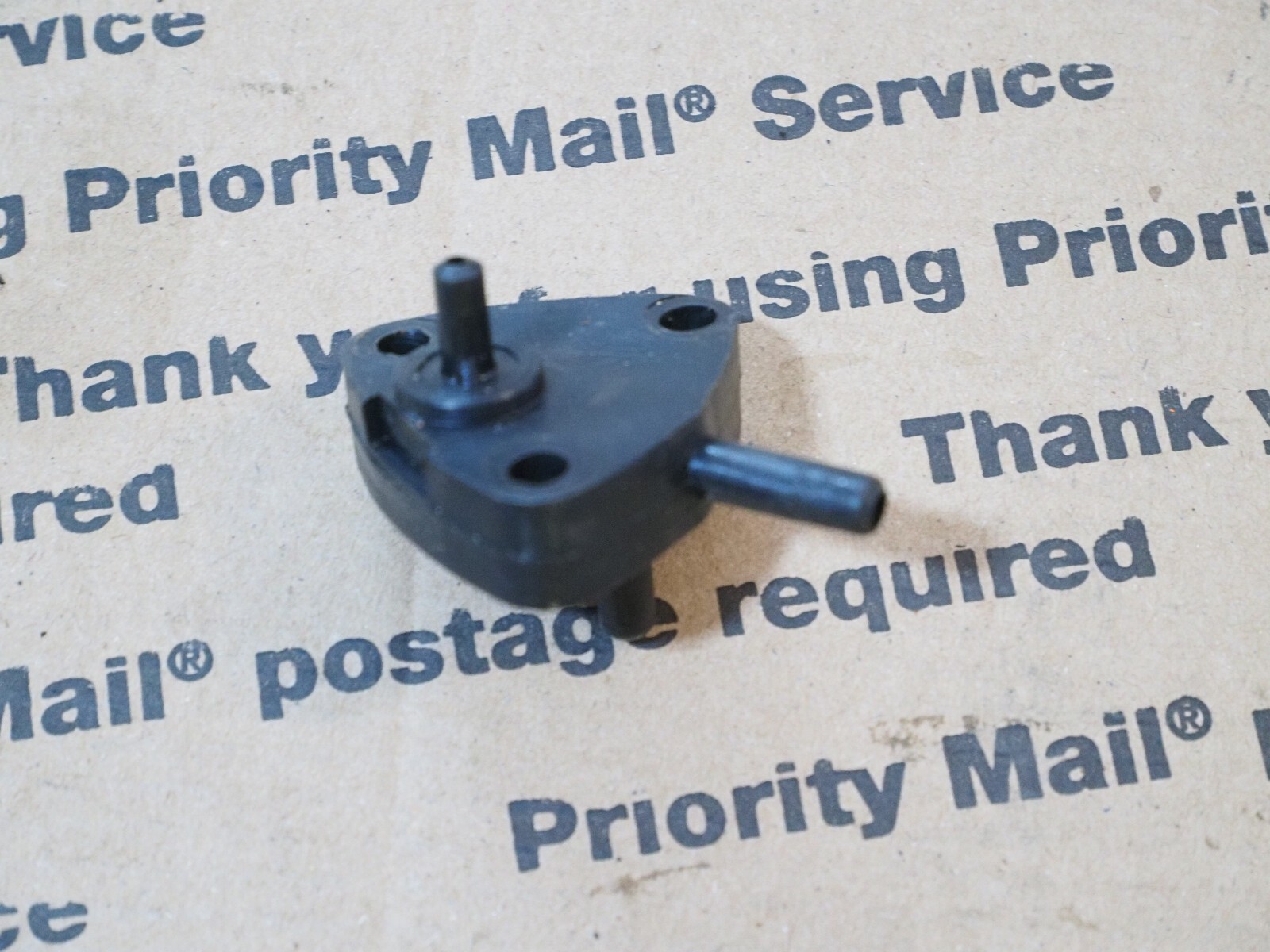 Olympyk Efco Oleo-Mac CHAINSAW 251 251B 252 254 Fuel Tank Valve used ...