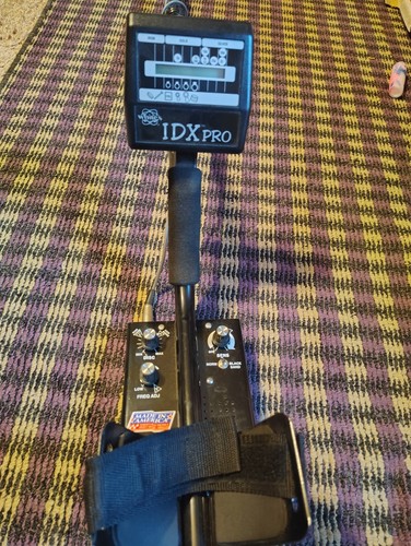 White's Classic IDX Pro With 950 Black Max Head Precision Scan Metal ...