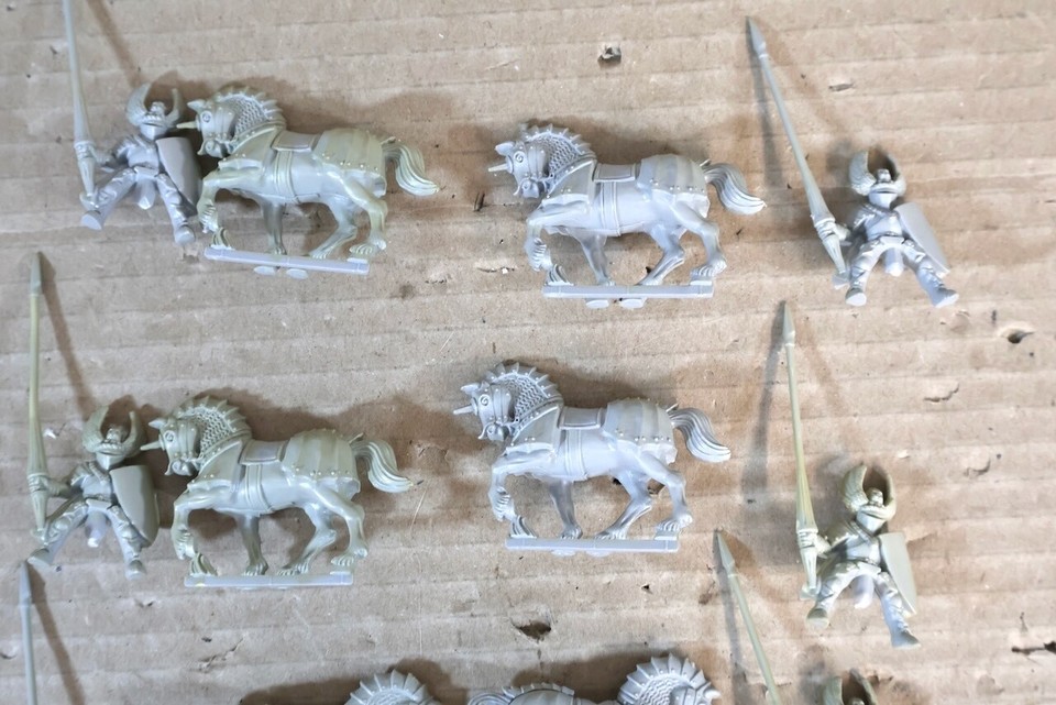WARGAMES 28mm 9 x MOUNTED SAMURAI SOLDIERS with SPEARS ol | eBay