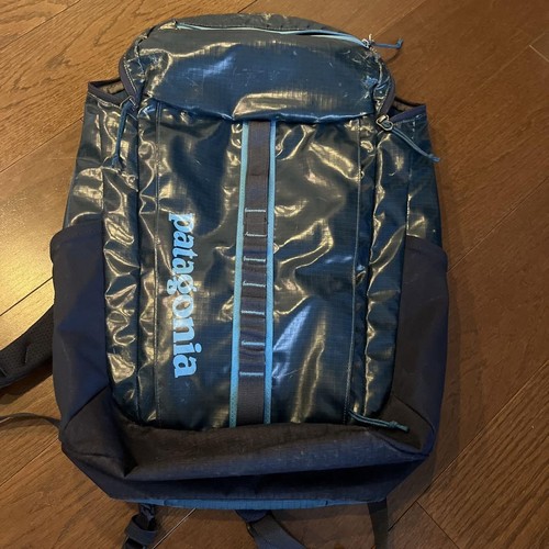 Patagonia BLACK HOLE PACK 25L Used Blue Color Waterproof Roll-top ...