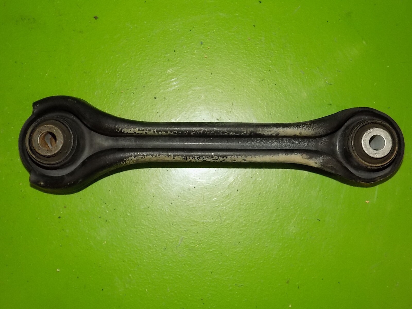 94-97 Mercedes C220 OEM W202 2013505606 rear front lower lateral ...