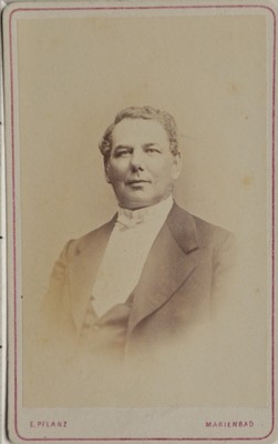 CDV PHOTO SMART GENTLEMAN SMARTLY DRESSED FORMAL ATTIRE | eBay