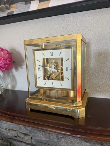 LECOULTRE ATMOS 528-8 SQUARE DIAL ROMAN NUMERALS 3/6/9/12 WHITE HANDS ...