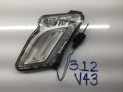 2011-13 P3 VOLVO Front Passenger Daytime Running Lamp Indicator ...