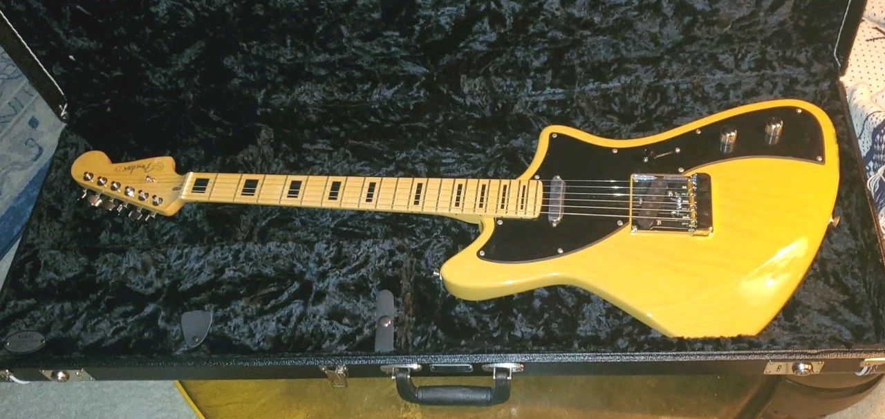 2018 Fender Meteora Parallel Universe Mint/Unused + Hard Case and CoA ...