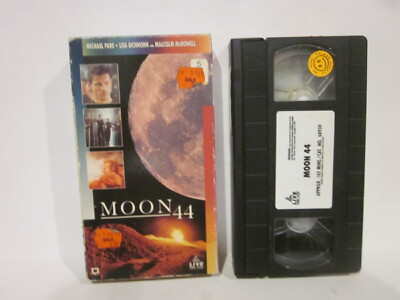 Moon 44 VHS Action Sci-Fi Michael Pare Malcolm McDowell Live Home Video ...