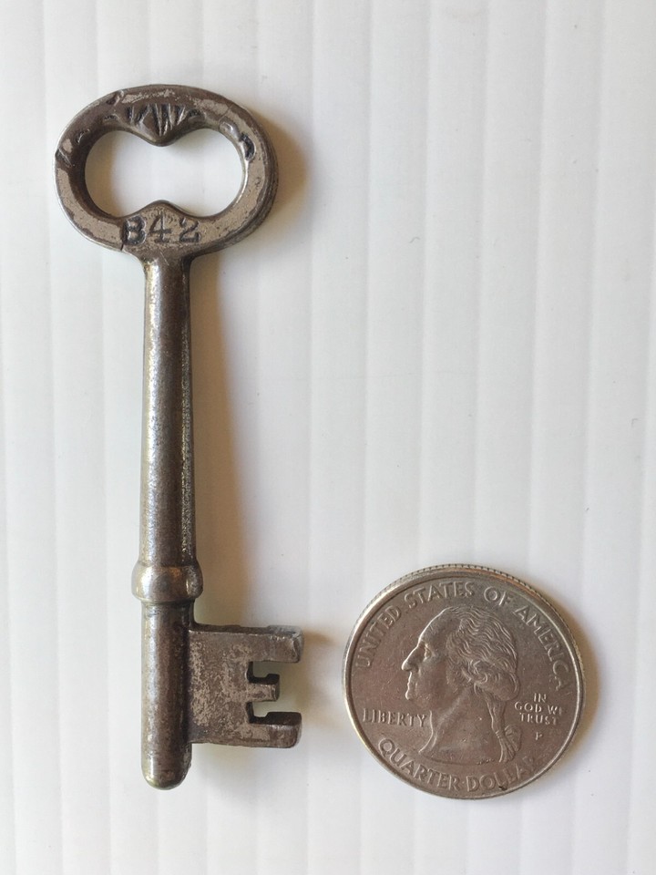 Vintage / Antique LOCKWOOD Mfg Co. ? B42 Solid Skeleton Key - Not ...