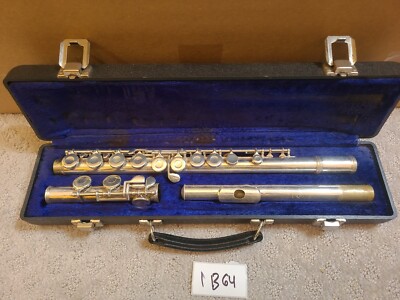 gemeinhardt flute 2sp Silver With Case Elkhart Gemeinhardt 1B64 | eBay