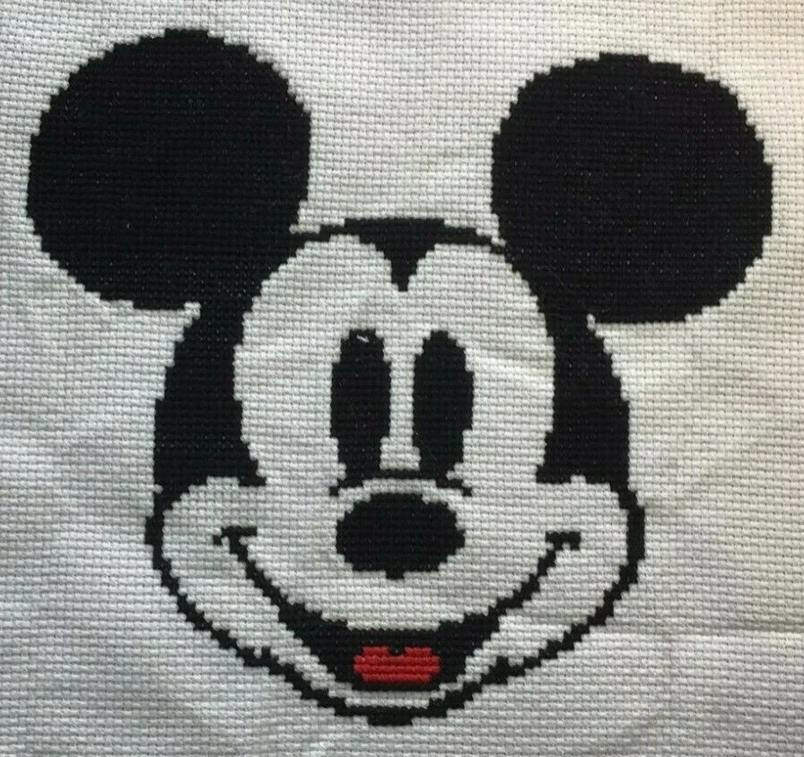 Mickey Head Pattern