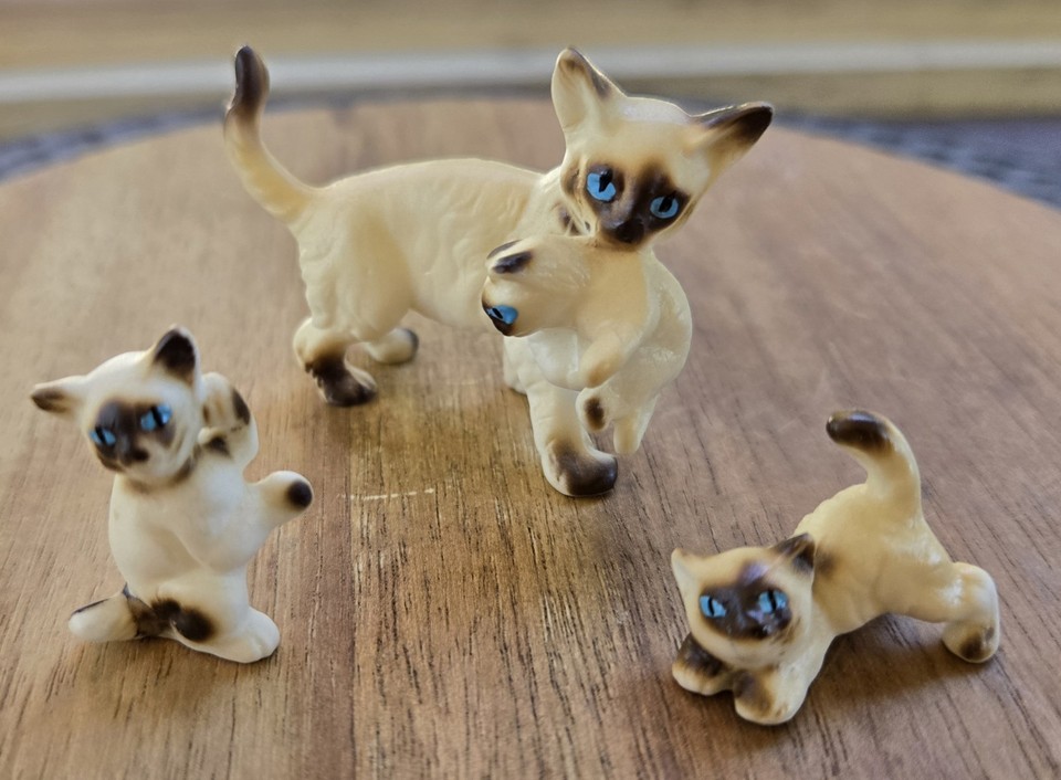 Vintage Miniature Bone China Siamese Cat Family Momma And Kittens | eBay