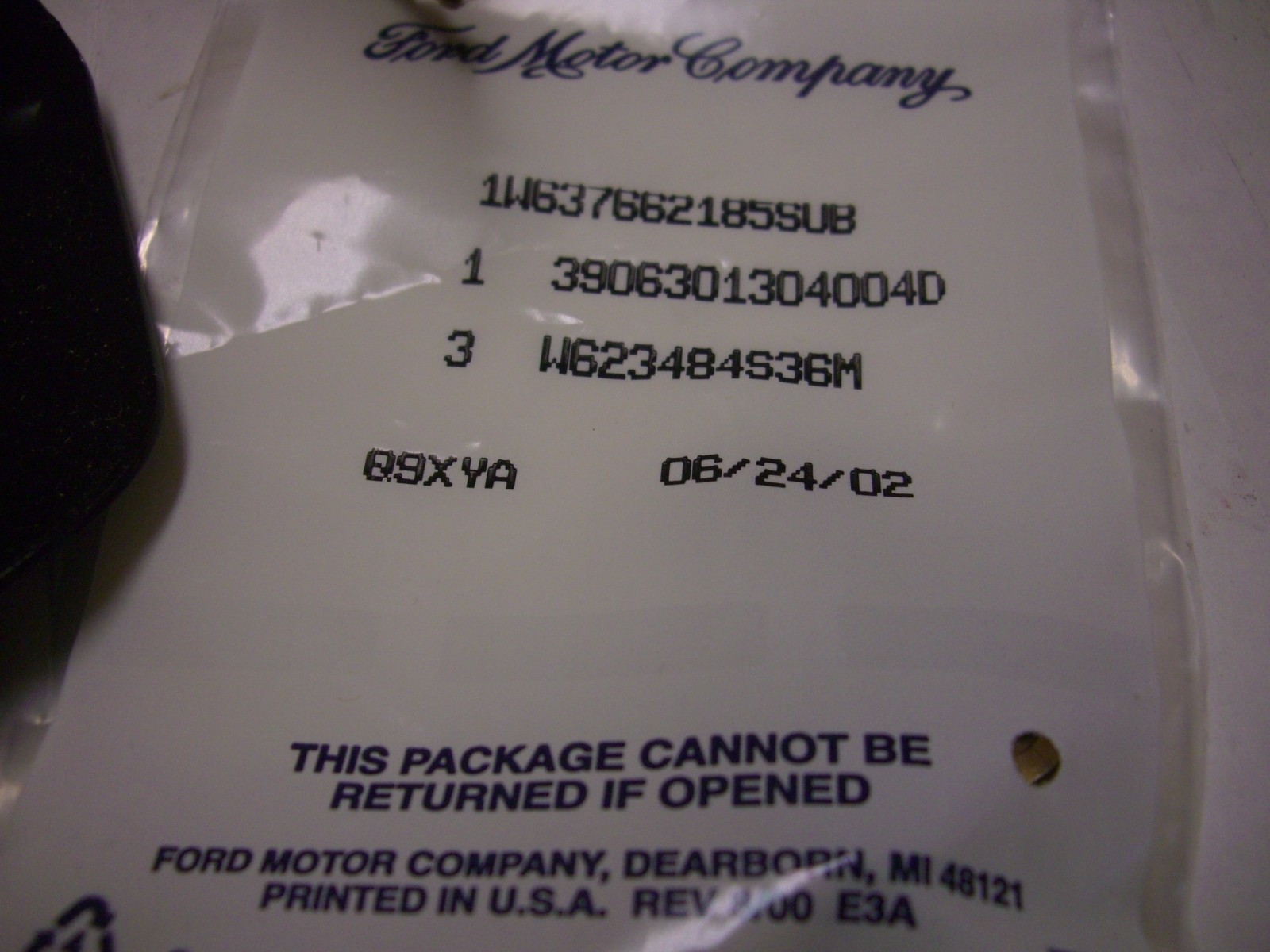 NOS OEM Genuine Ford LS Seat Shield Part #1W6Z-7662187-BA Fits 01-02 ...