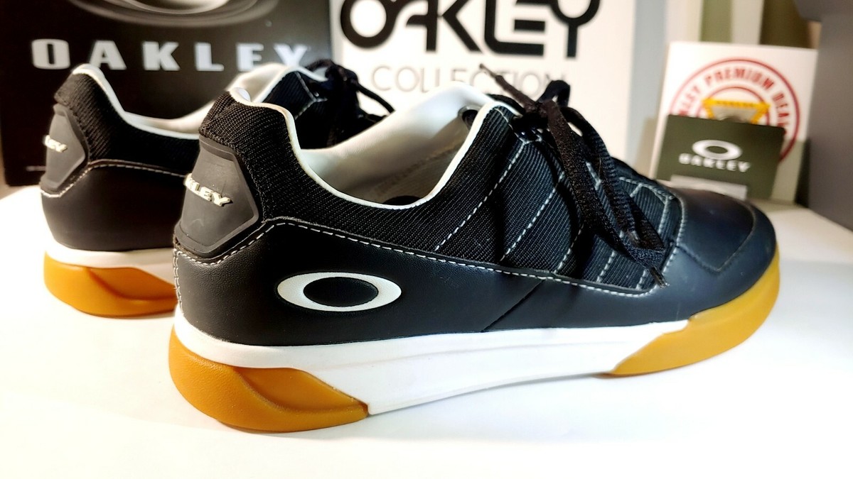 Oakley Casual Shoes