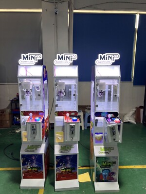 NEW Mini Claw Machine Arcade Premium Toy Plush with Bonus Box & Bill ...