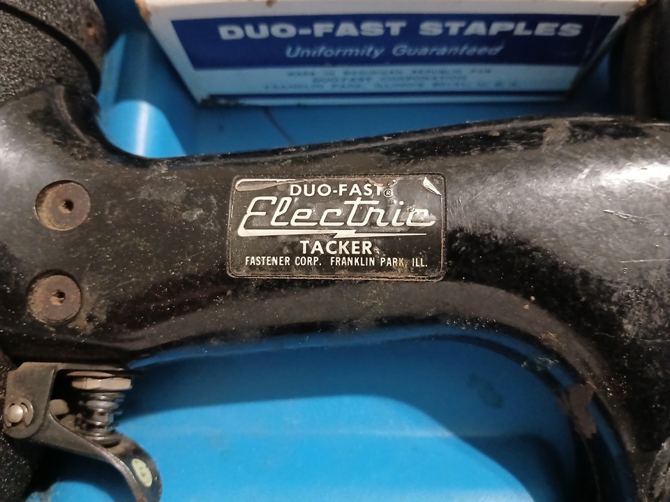 Vintage DUO-FAST Electric Tacker Staple Gun Model E Made In USA | eBay