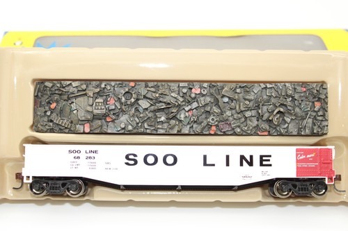 Athearn HO Scale SOO Line 50' Thrall Gondola Car #68283 w/ Scrap Load ...
