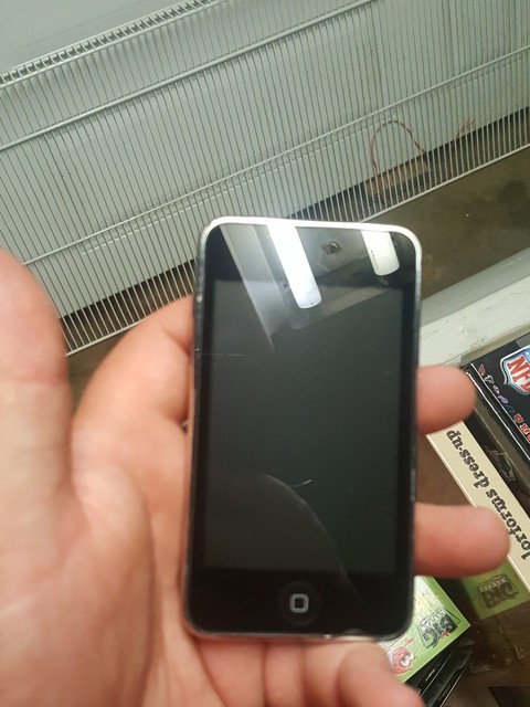 Apple iPod Touch 1st Generation 8gb Black MA623LL for sale online | eBay