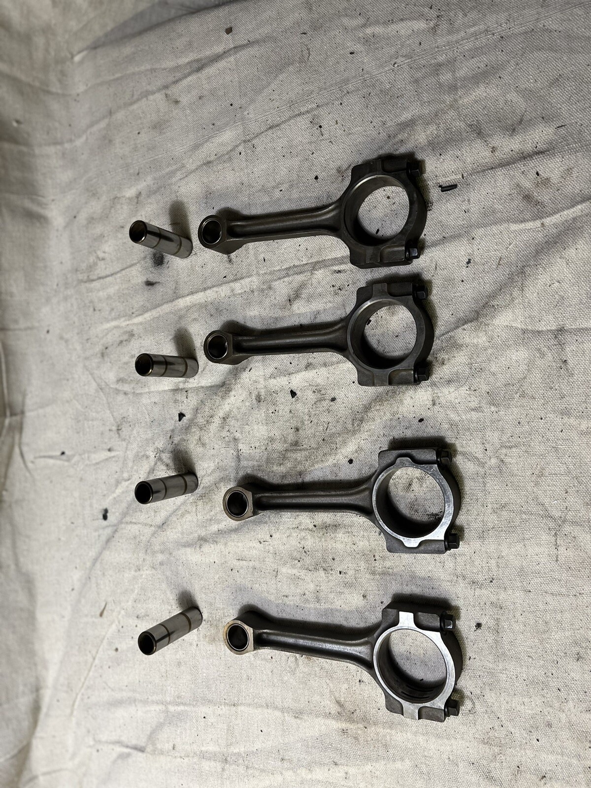 2002 Saturn SL1 1.9L SOHC connecting rods 21007187 SET OF 4 | eBay