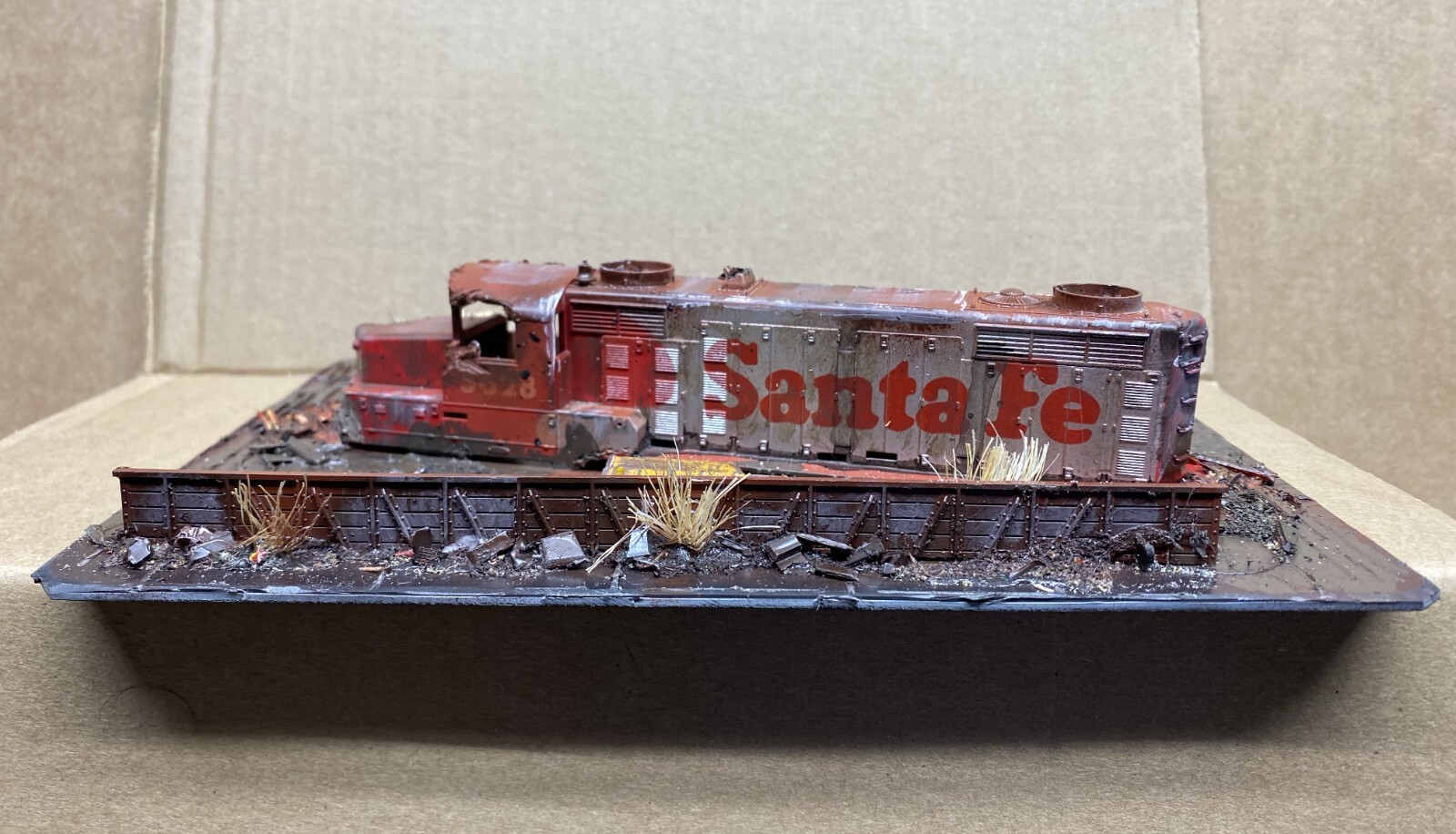 HO Scale Abandoned Santa Fe GP 20 Junk Pile Diorama Custom Built ...