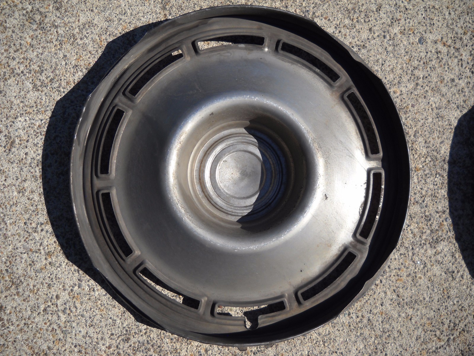 Chevy Steel Hubcaps Set Chevrolet Motor Division 14" El Camino Chevelle ...