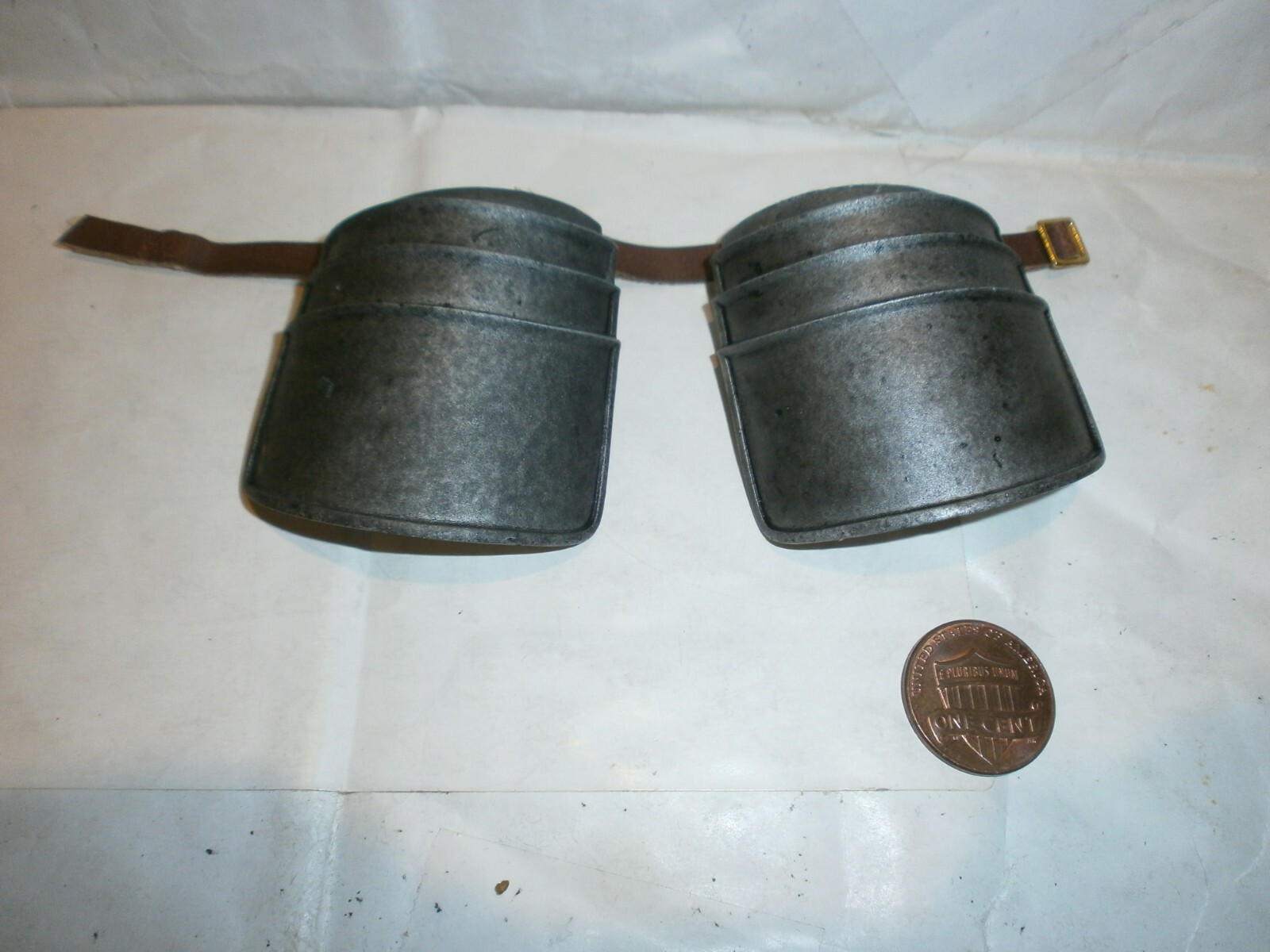 Knight Lothric faulds / lower abdomen armour 1/6th scale toy accessory ...