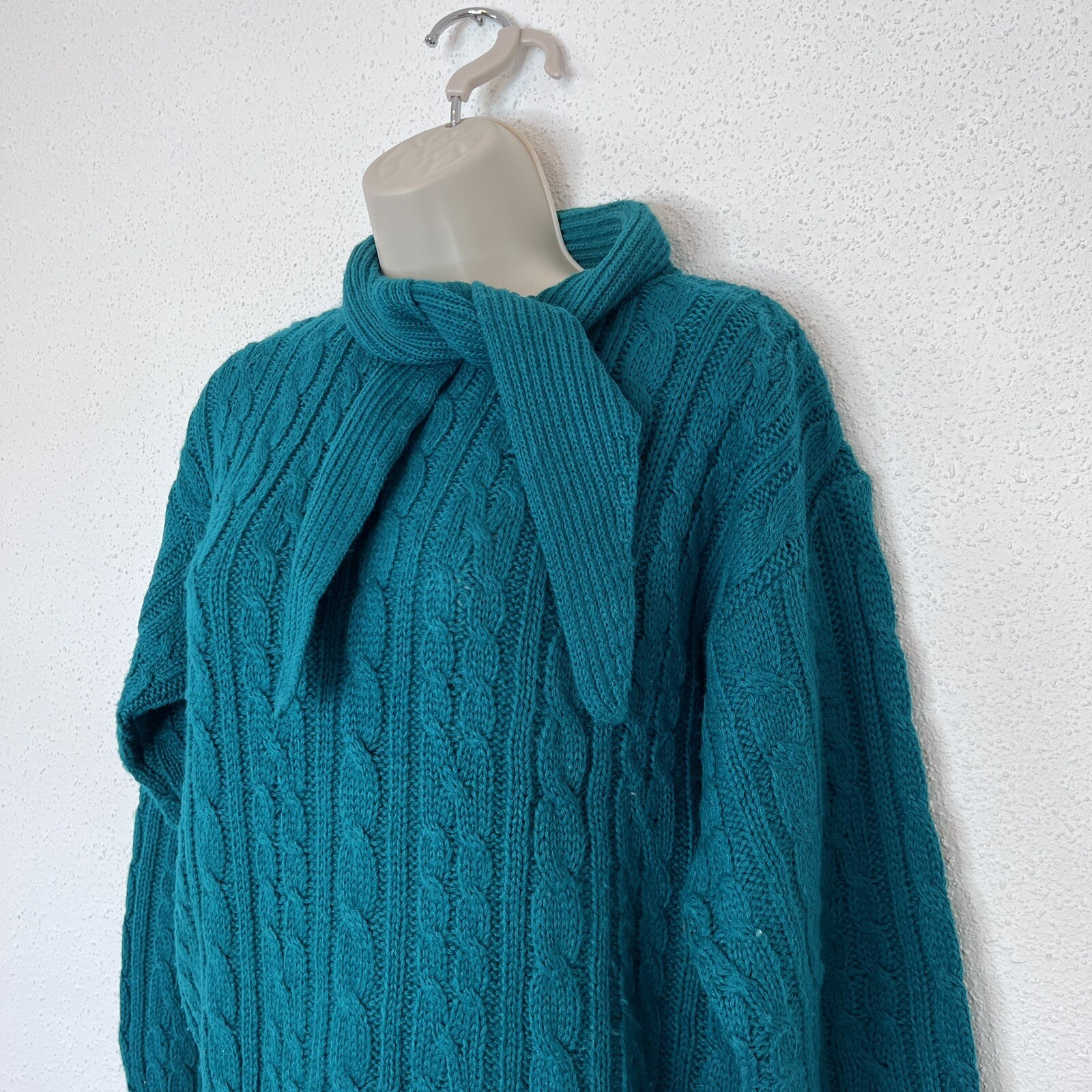 Vintage green cable knit acrylic sweater medium haber… - Gem