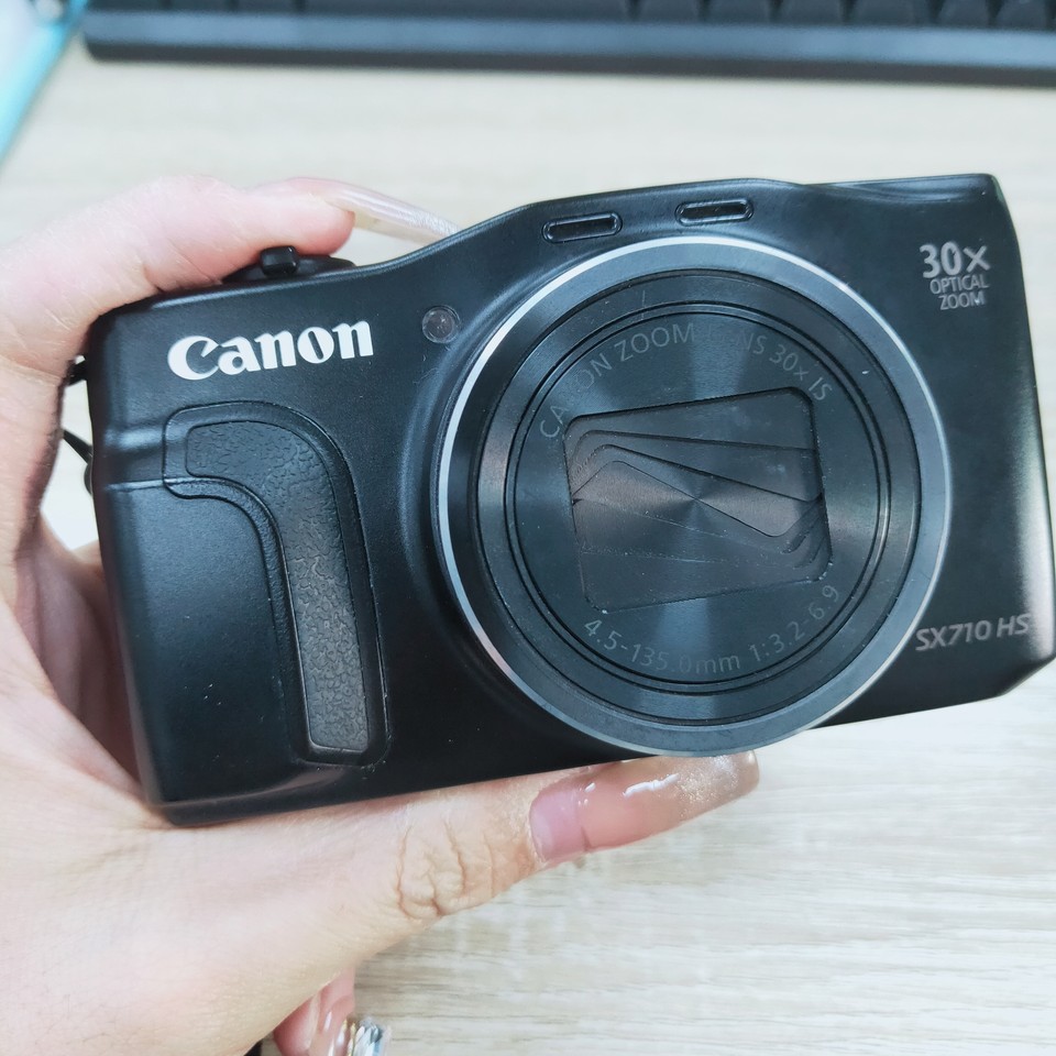 Canon PowerShot SX710 HS 20.3MP 30x optical zoom Digital Camera W ...