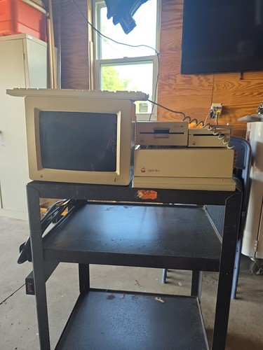 Apple IIGS Vintage Computer A2S6000/ Monitor/3.5/5.25-floppy/keyboard | eBay