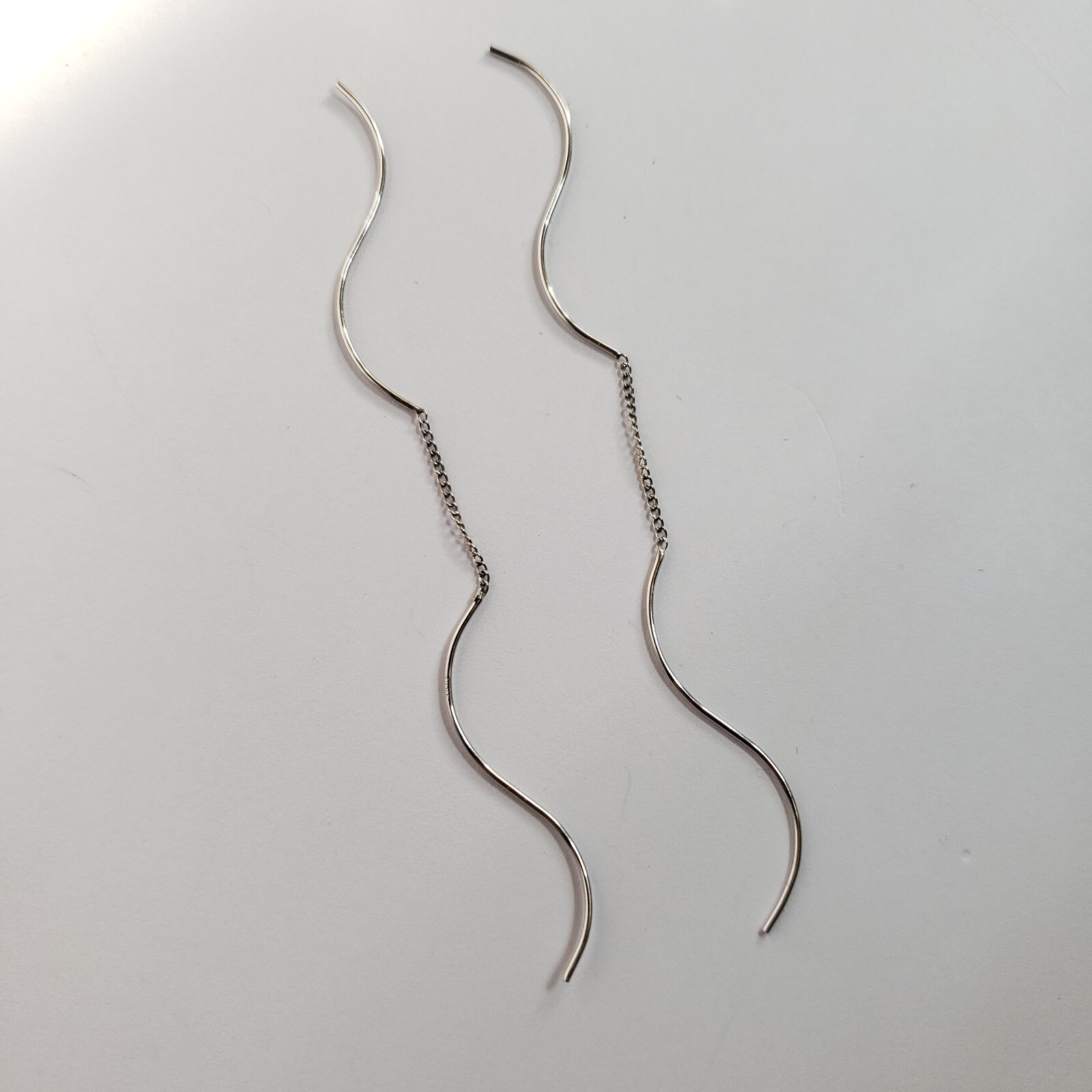 14k White Gold Curve Twist Spiral Ear Thread Slide Ea… - Gem