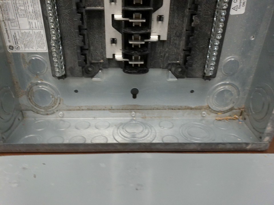 GE LOAD CENTER NOS TLM1212CCU 125A 240V MAIN LUG MODEL 2 | eBay