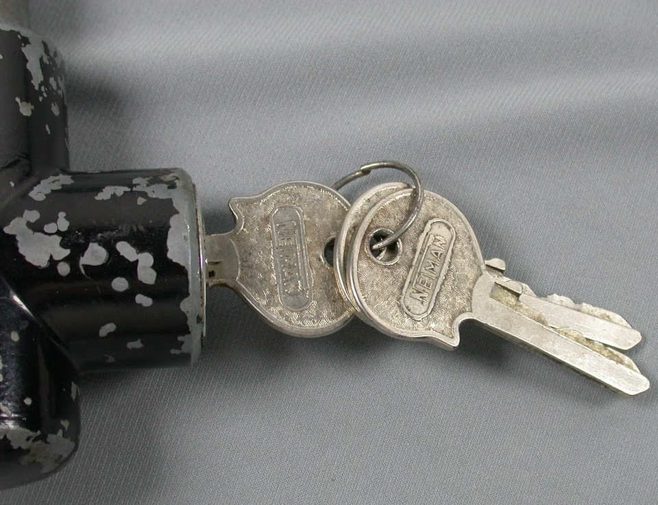 Vtg Neiman Ignition Switch 3 Keys | eBay