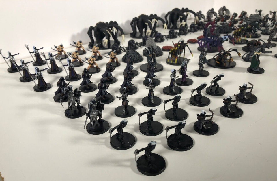 Large D&D Miniatures Lot for your Dungeons and Dragons UNDERDARK ...