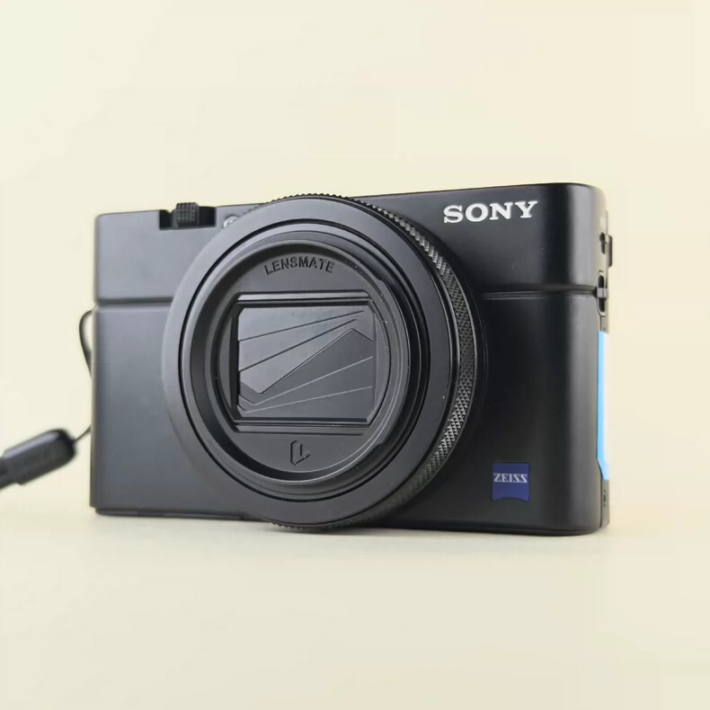 Sony Cyber-shot DSC-RX100 VII (rx100 m7)Digital Camera English Language ...