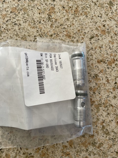 Genuine OEM Engine Cylinder Head Oil Check Valve for BMW 11367537692 ...