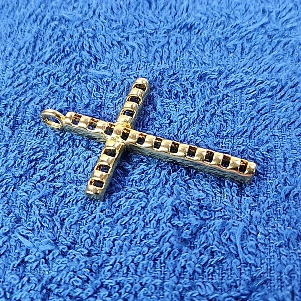 Metal gold tone cross neckless Charm Crucifix | eBay
