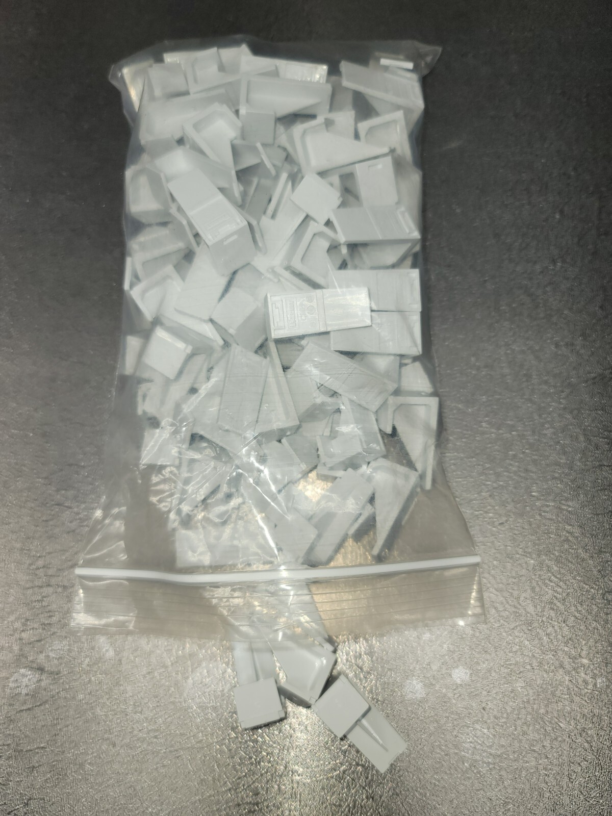 CMBBL-X Panduit MiniCom 1-Port Blank White - Quantity of 100 | eBay