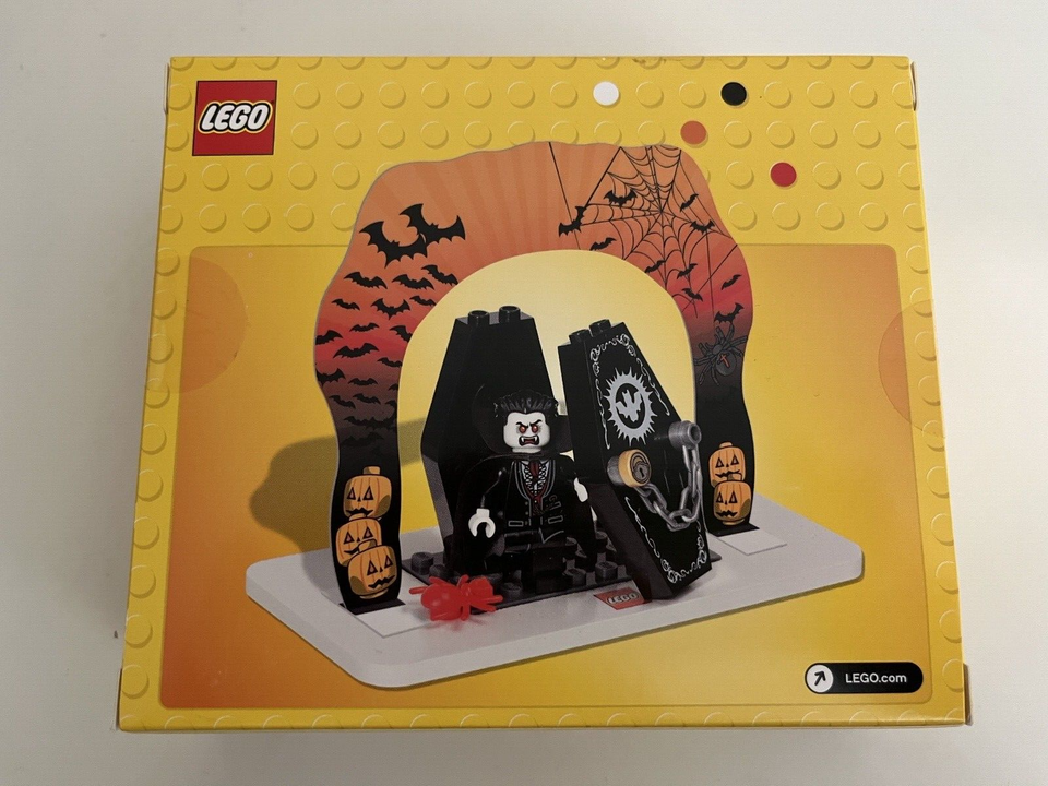 Lego 850936 Vampire Minifigure Coffin Casket Diorama Halloween Set New ...