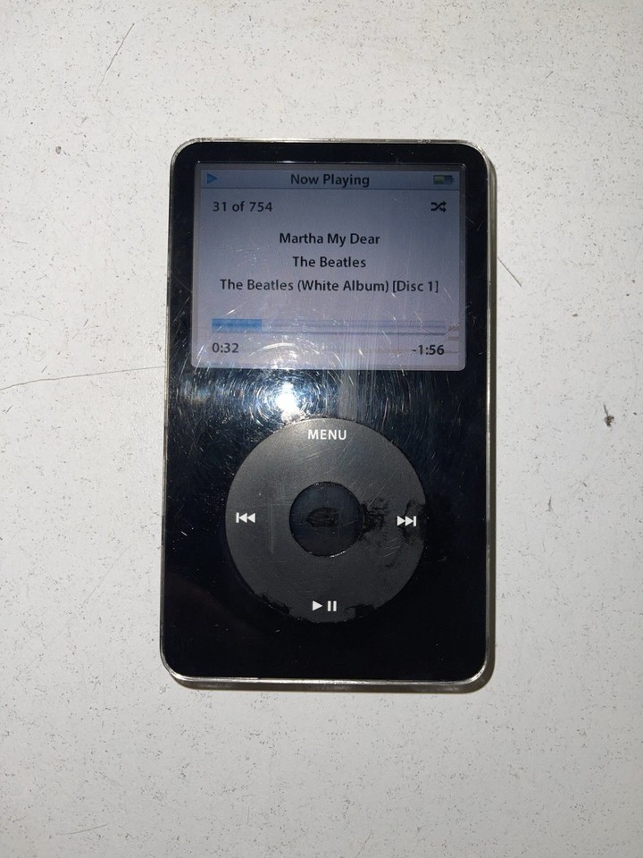 Apple iPod Classic 5th Gen 30GB Black A1136 Good Loaded With Songs | eBay