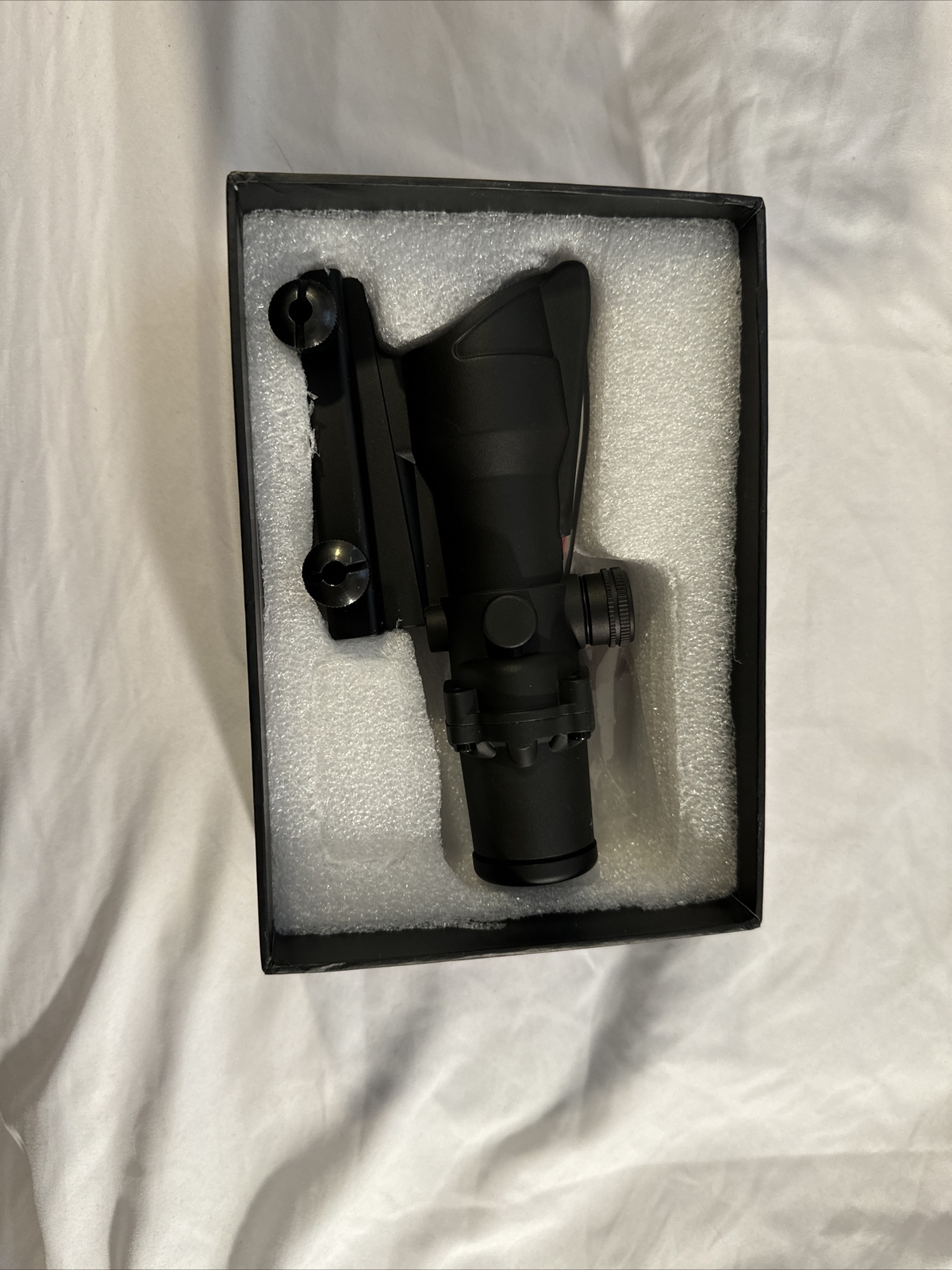 Trijicon ACOG TA31-CH 4x32mm Rifle Scope - Blacktop Red Fiber ...