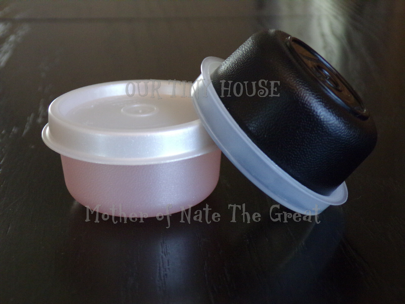 New Tupperware Mini Bowl Smidgets Pill Box Smidget 1463 Pearlescent ...