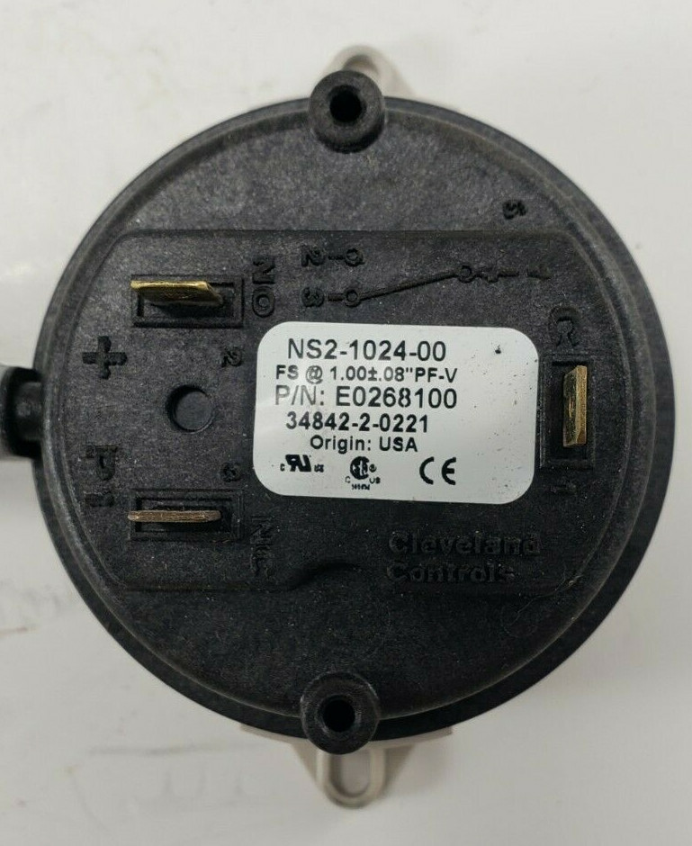 Cleveland Controls Pressure / Vacuum Switch NS2-1024-00 E0268100 FS@ 1. ...