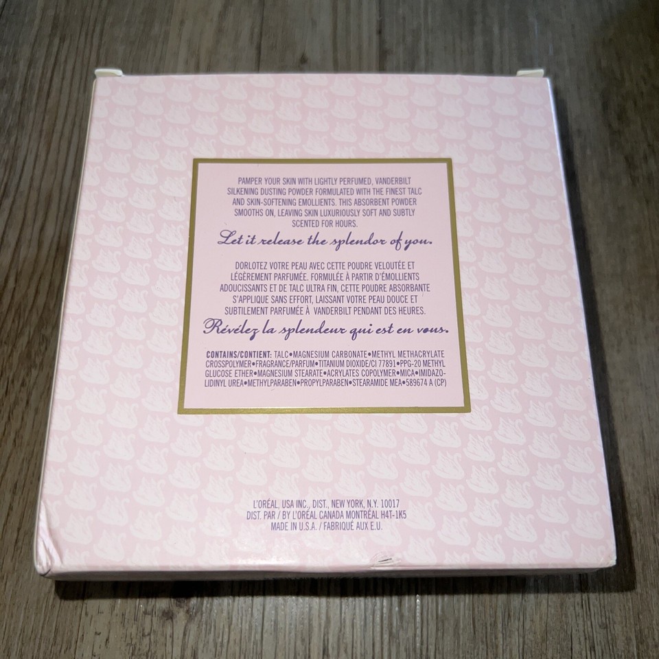 Vintage Gloria Vanderbilt Silkening Body Powder 4oz NEW In Original Box ...
